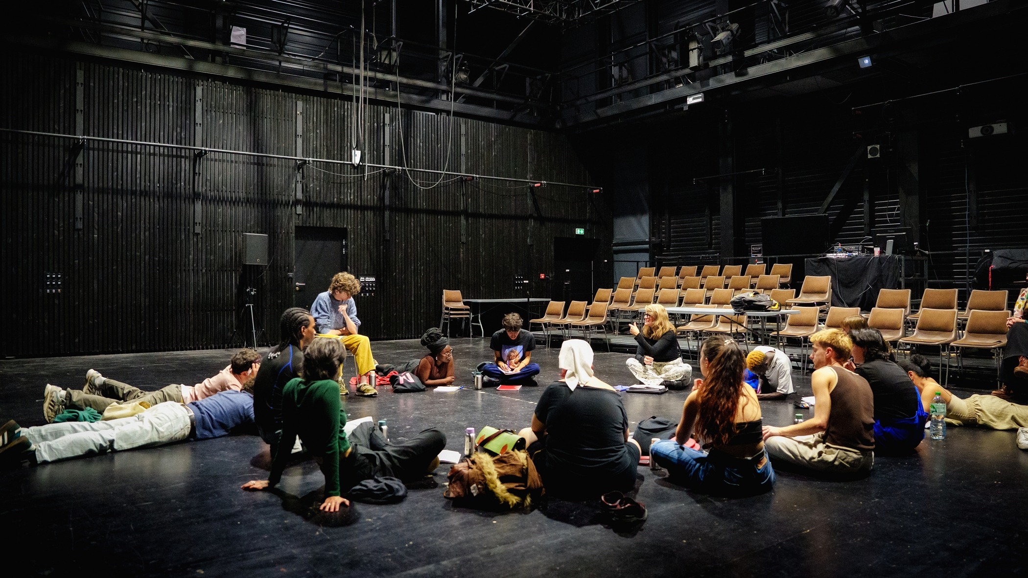 Séquence 12 - Stage avec Aurelie Van Den Daele – Théâtre de l'Union